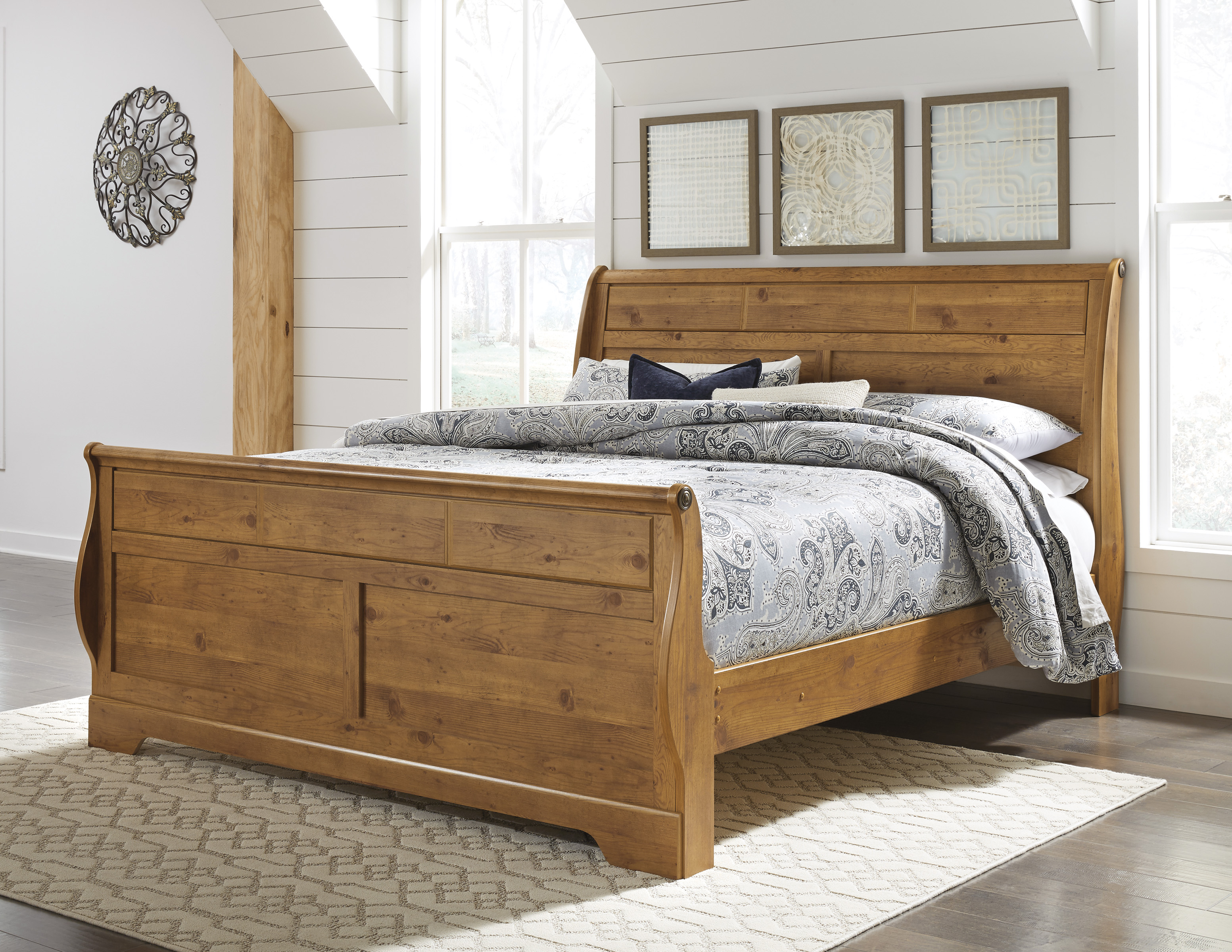 B219-78 ASHLEY FURNITURE