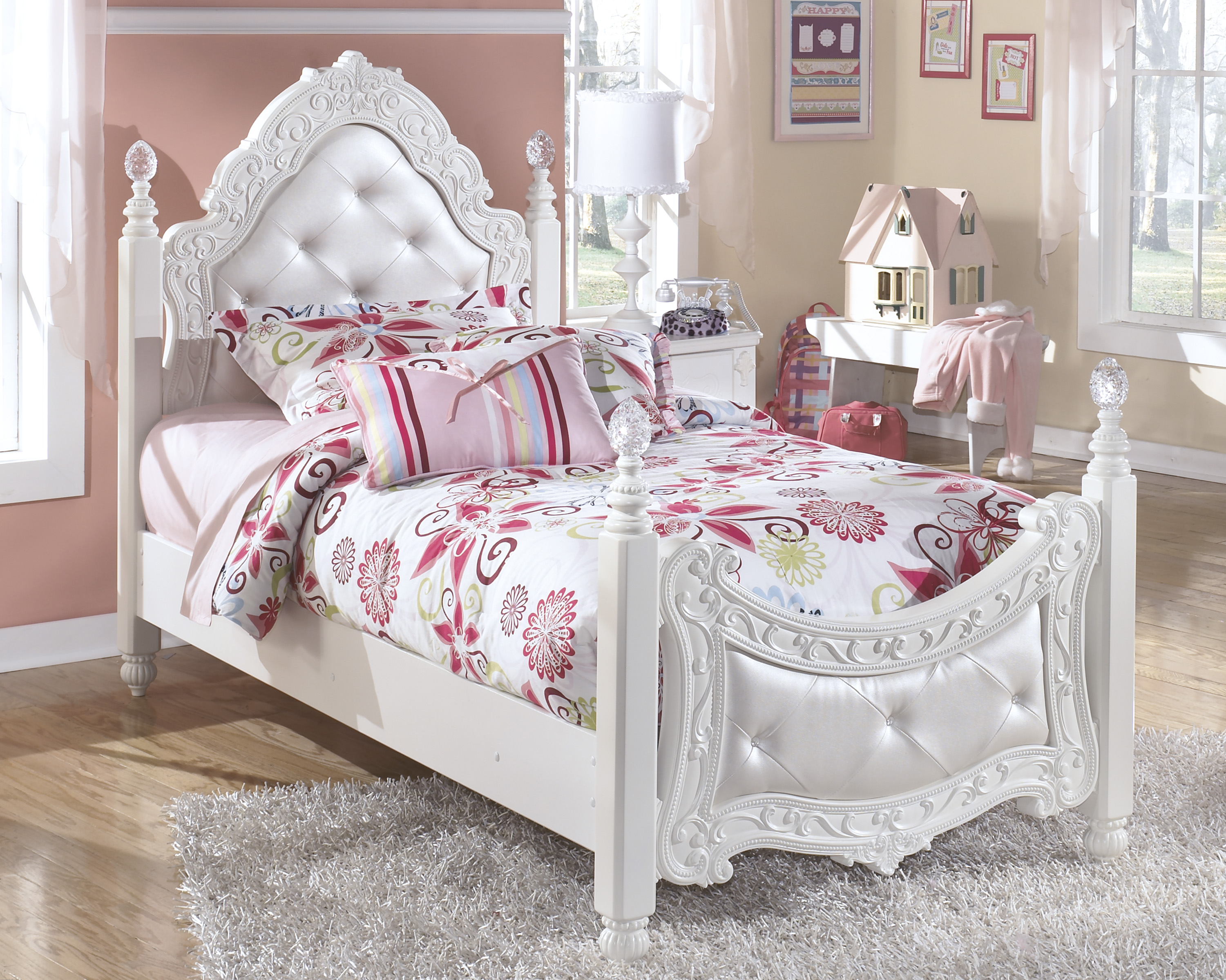 B188-72 ASHLEY FURNITURE