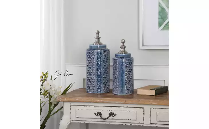 20113 UTTERMOST FURNITURE